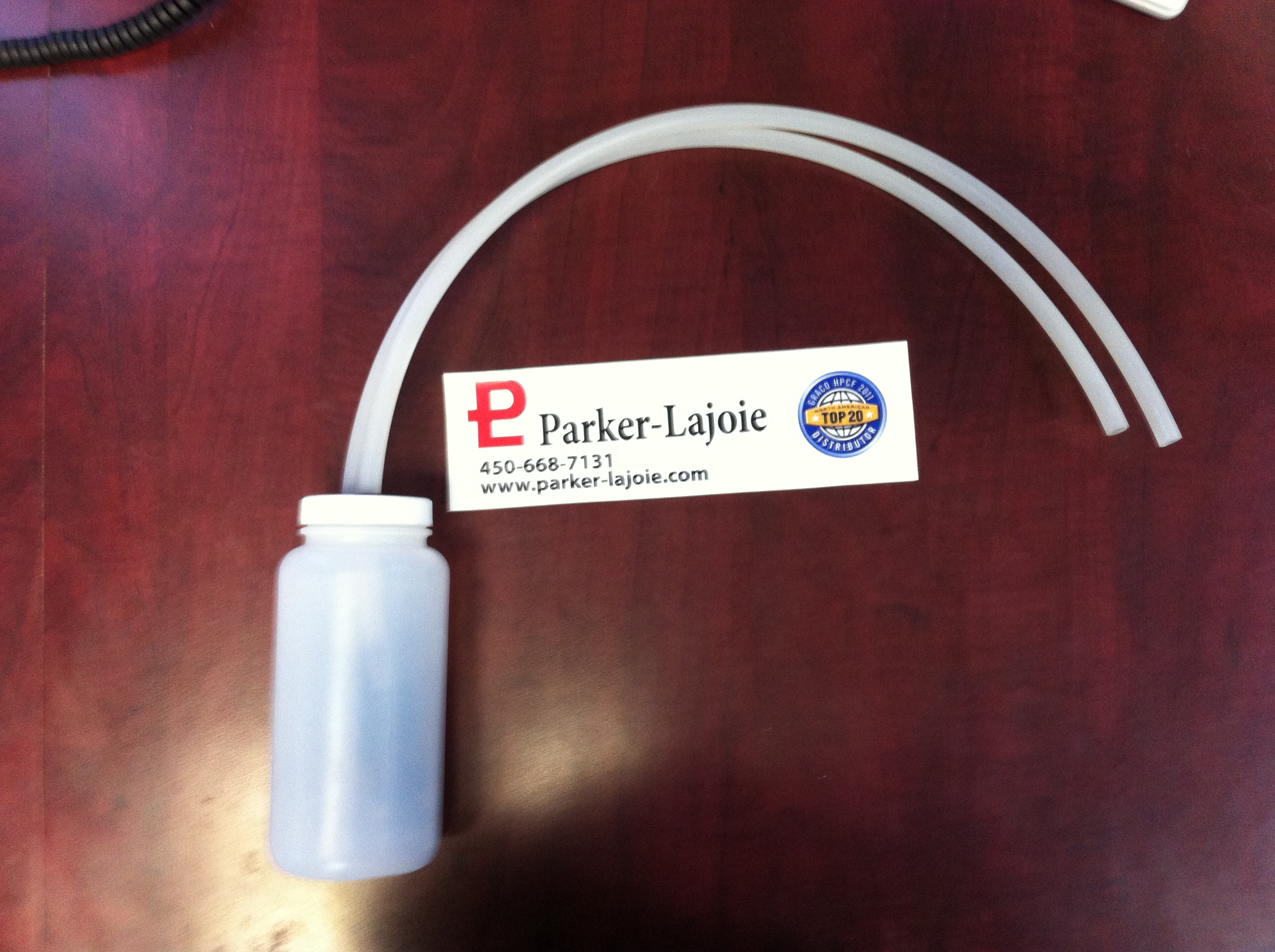 Ensemble bouteille de plastifiant - UrethaneExpert.com